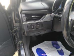 Black Toyota Avensis 2016 in Vilnius, with an engine capacity of 1.60 L and mileage of 245 thousand km for 7900 €, photo 19 on AUTOMOTO.COM.LV