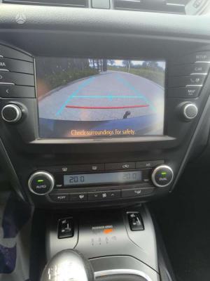 Black Toyota Avensis 2016 in Vilnius, with an engine capacity of 1.60 L and mileage of 245 thousand km for 7900 €, photo 21 on AUTOMOTO.COM.LV