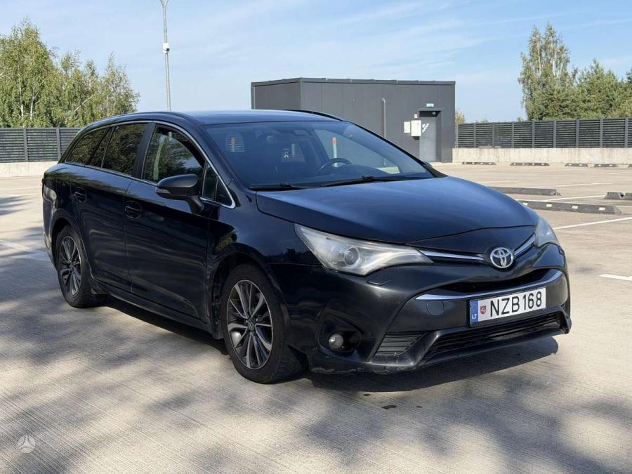 Melns Toyota Avensis 2016 Viļņa, ar dzinēja tilpumu 2.00 L un nobraukumu 691 tūkst. km par 3300 €, foto 4 vietnē AUTOMOTO.COM.LV