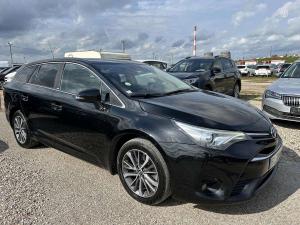 Черный Тойота Авенсис 2016 в Вильнюс, объемом двигателя 2.00 л и пробегом 208 тыс. км за 8700 €, фото 4 на AUTOMOTO.COM.LV