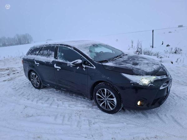 Melns Toyota Avensis 2017 Kauņa, ar dzinēja tilpumu 1.80 L un nobraukumu 190 tūkst. km par 11000 €, foto 2 vietnē AUTOMOTO.COM.LV