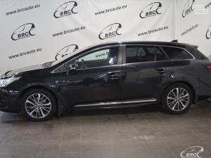 Melns Toyota Avensis 2017 Rīga, ar dzinēja tilpumu 1.80 L un nobraukumu 195 tūkst. km par 11900 €, foto 24 vietnē AUTOMOTO.COM.LV