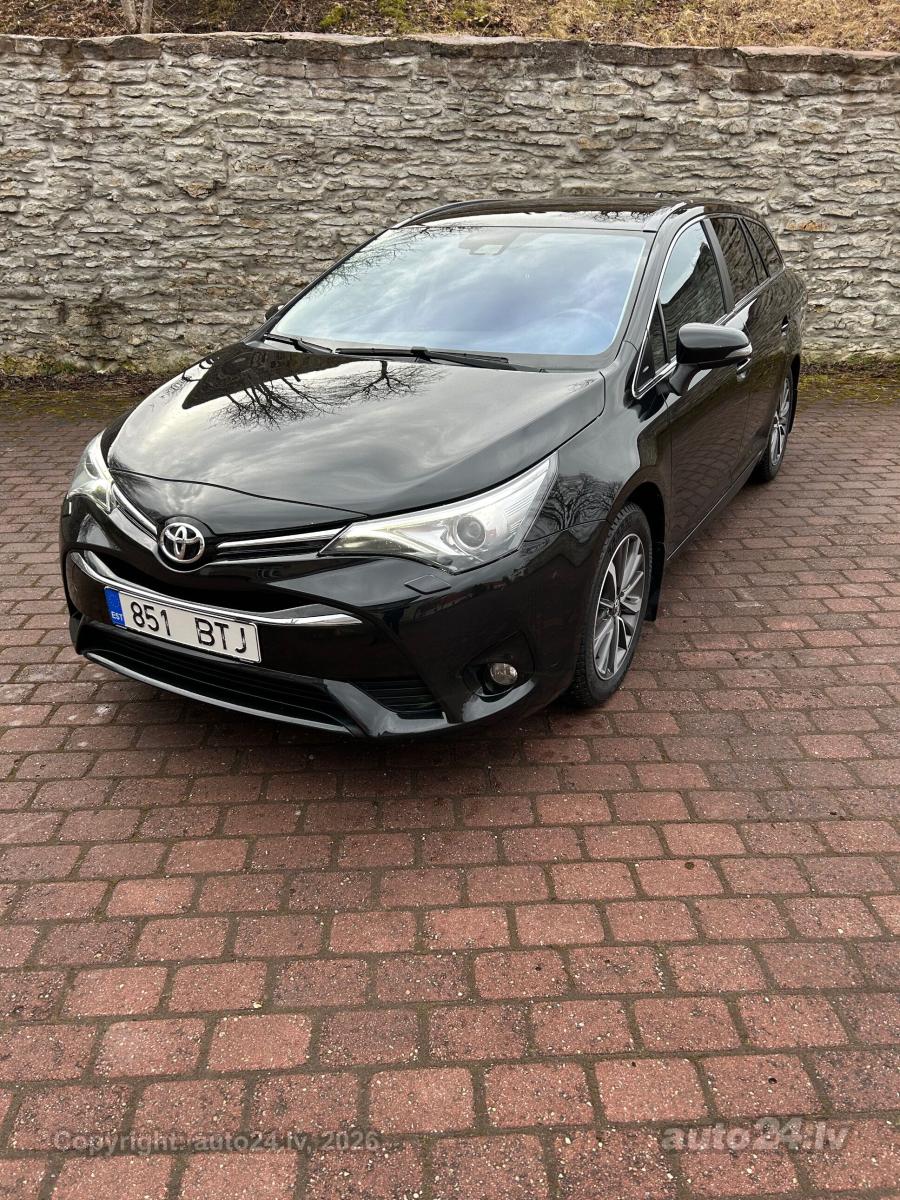 Black Toyota Avensis 2017 in Tallinn, with an engine capacity of 1.80 L and mileage of 132 thousand km for 12999 €, photo 3 on AUTOMOTO.COM.LV
