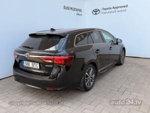 Melns Toyota Avensis 2017 Tallina, ar dzinēja tilpumu 1.80 L un nobraukumu 116 tūkst. km par 14495 €, foto 3 vietnē AUTOMOTO.COM.LV
