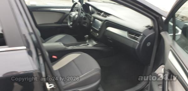 Melns Toyota Avensis 2017 Tallina, ar dzinēja tilpumu 1.80 L un nobraukumu 384 tūkst. km par 9499 €, foto 7 vietnē AUTOMOTO.COM.LV