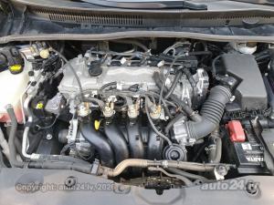 Черный Тойота Авенсис 2017 в Таллин, объемом двигателя 1.80 л и пробегом 384 тыс. км за 9499 €, фото 12 на AUTOMOTO.COM.LV