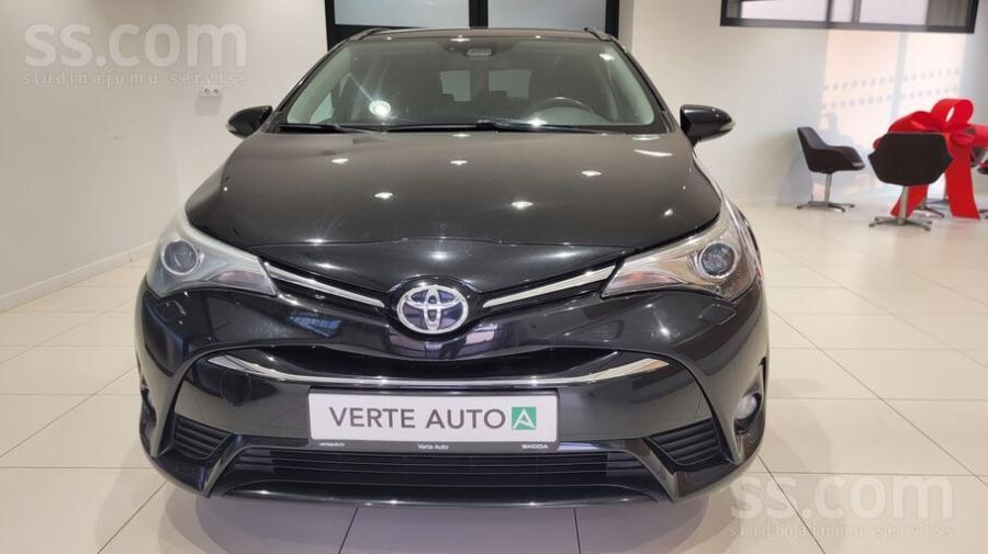 Melns Toyota Avensis 2017 Rīga, ar dzinēja tilpumu 2.00 L un nobraukumu 196 tūkst. km par 8790 €, foto 3 vietnē AUTOMOTO.COM.LV