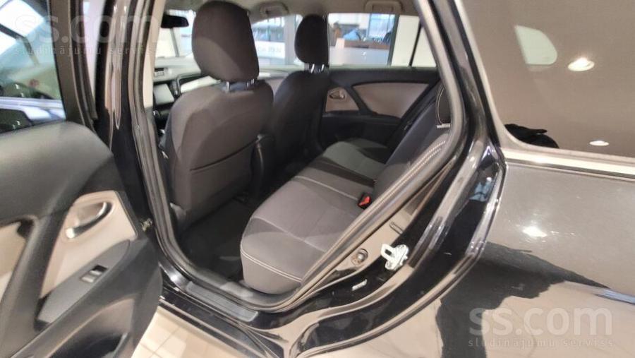 Melns Toyota Avensis 2017 Rīga, ar dzinēja tilpumu 2.00 L un nobraukumu 196 tūkst. km par 8790 €, foto 17 vietnē AUTOMOTO.COM.LV