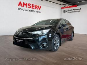 Melns Toyota Avensis 2017 Pērnava, ar dzinēja tilpumu 1.80 L un nobraukumu 151 tūkst. km par 14500 €, foto  vietnē AUTOMOTO.COM.LV