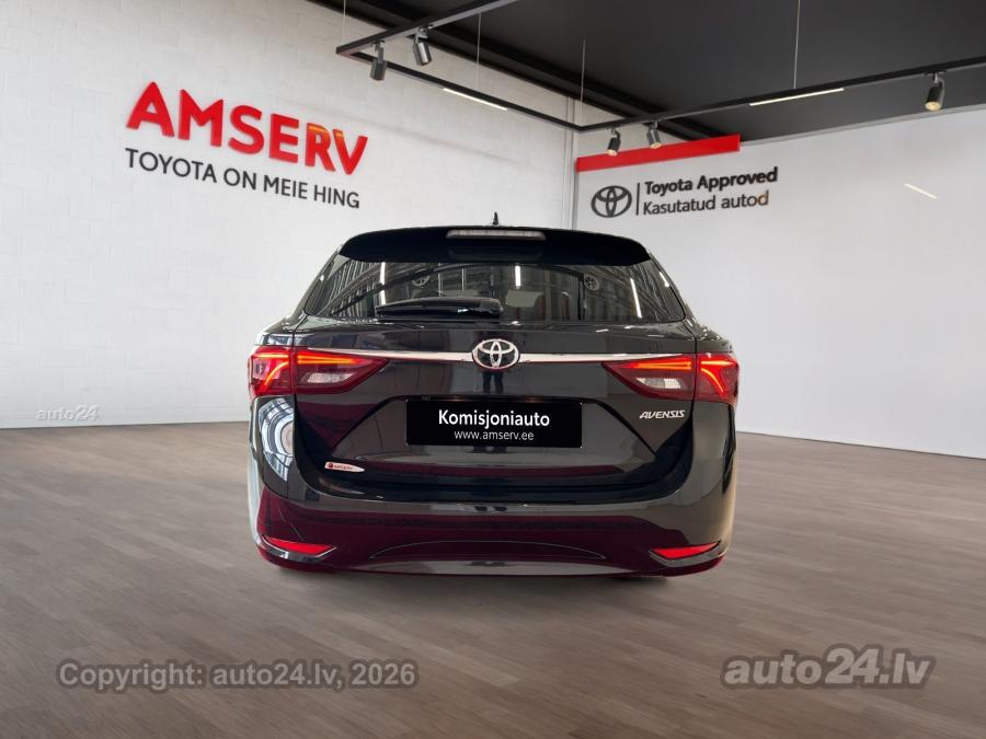 Черный Тойота Авенсис 2017 в Пярну, объемом двигателя 1.80 л и пробегом 151 тыс. км за 14500 €, фото 5 на AUTOMOTO.COM.LV