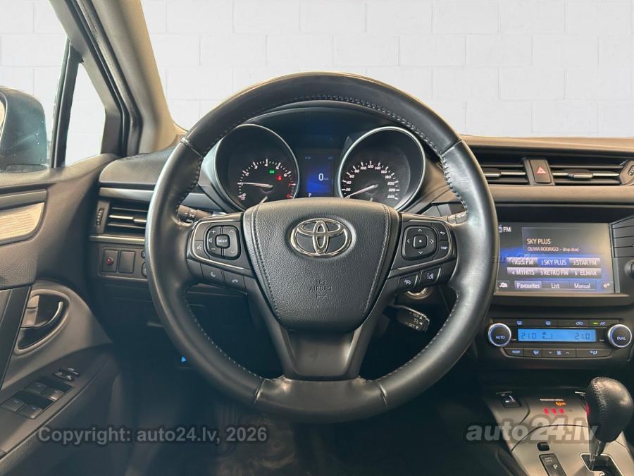Черный Тойота Авенсис 2017 в Пярну, объемом двигателя 1.80 л и пробегом 151 тыс. км за 14500 €, фото 13 на AUTOMOTO.COM.LV