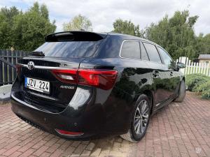 Черный Тойота Авенсис 2017 в Каунас, объемом двигателя 1.80 л и пробегом 187 тыс. км за 11400 €, фото 14 на AUTOMOTO.COM.LV