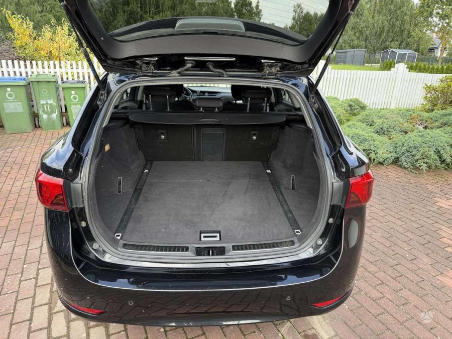 Черный Тойота Авенсис 2017 в Каунас, объемом двигателя 1.80 л и пробегом 187 тыс. км за 11400 €, фото 22 на AUTOMOTO.COM.LV