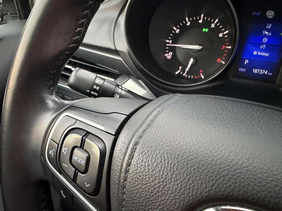Черный Тойота Авенсис 2017 в Каунас, объемом двигателя 1.80 л и пробегом 187 тыс. км за 11400 €, фото 55 на AUTOMOTO.COM.LV