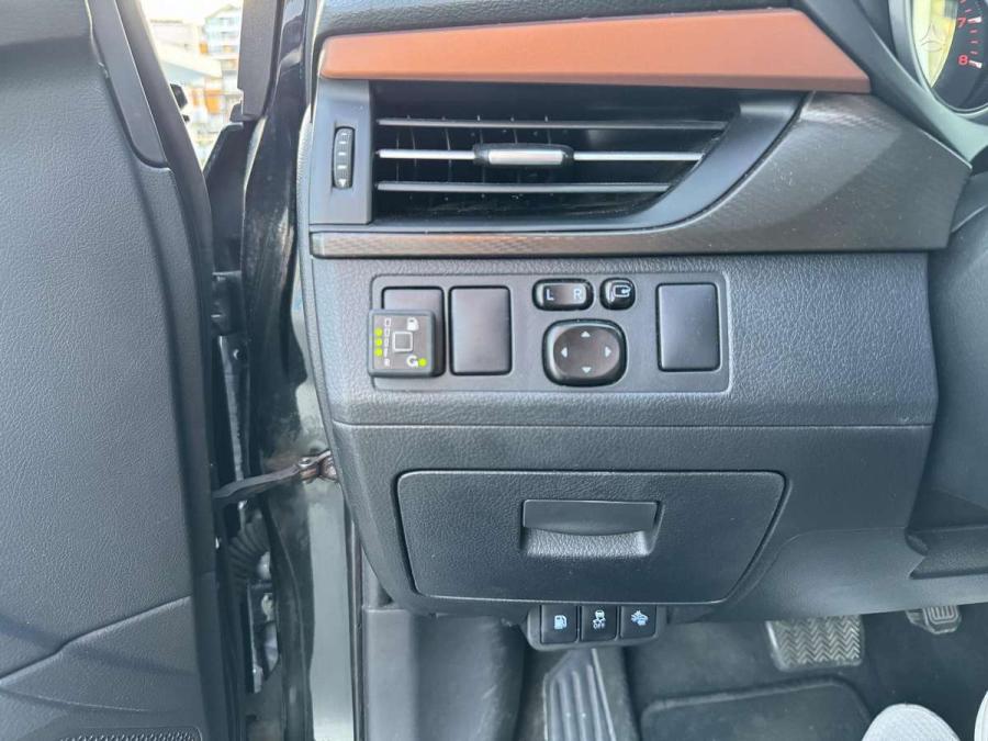 Melns Toyota Avensis 2017 Viļņa, ar dzinēja tilpumu 2.00 L un nobraukumu 231 tūkst. km par 10900 €, foto 17 vietnē AUTOMOTO.COM.LV