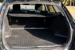 Black Toyota Avensis 2017 in Tallinn, with an engine capacity of 1.80 L and mileage of 178 thousand km for 13000 €, photo 9 on AUTOMOTO.COM.LV