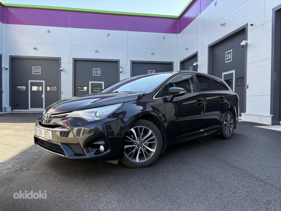 Черный Тойота Авенсис 2017 в Таллин, объемом двигателя 1.80 л и пробегом 165 тыс. км за 12900 €, фото 1 на AUTOMOTO.COM.LV