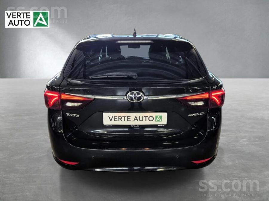 Melns Toyota Avensis 2017 Rīga, ar dzinēja tilpumu 2.00 L un nobraukumu 196 tūkst. km par 8590 €, foto 6 vietnē AUTOMOTO.COM.LV