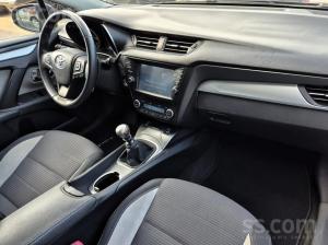 Melns Toyota Avensis 2017 Rīga, ar dzinēja tilpumu 2.00 L un nobraukumu 196 tūkst. km par 8590 €, foto 10 vietnē AUTOMOTO.COM.LV