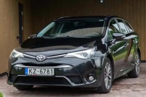Черный Тойота Авенсис 2018 в Гробиня, объемом двигателя 2.00 л и пробегом 153 тыс. км за 10500 €, фото  на AUTOMOTO.COM.LV
