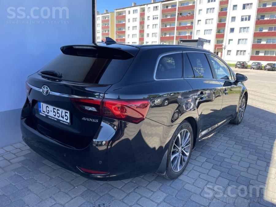 Черный Тойота Авенсис 2018 в Талси, объемом двигателя 1.80 л и пробегом 292 тыс. км за 8890 €, фото 4 на AUTOMOTO.COM.LV