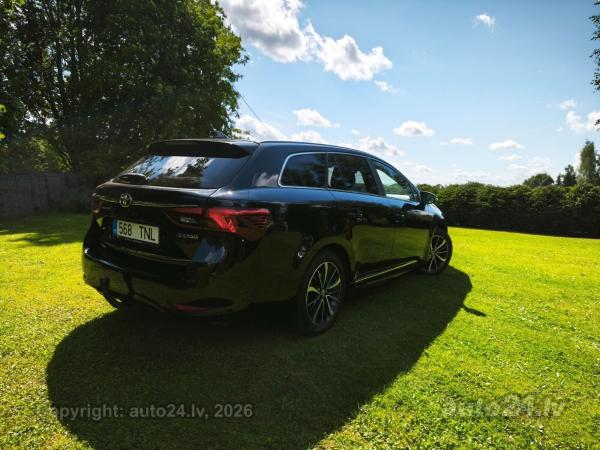 Melns Toyota Avensis 2018 Tartu, ar dzinēja tilpumu 1.80 L un nobraukumu 117 tūkst. km par 16999 €, foto 2 vietnē AUTOMOTO.COM.LV