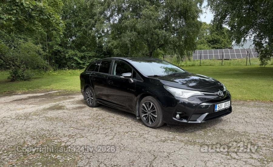 Черный Тойота Авенсис 2018 в Пайде, объемом двигателя 1.80 л и пробегом 156 тыс. км за 14300 €, фото 3 на AUTOMOTO.COM.LV