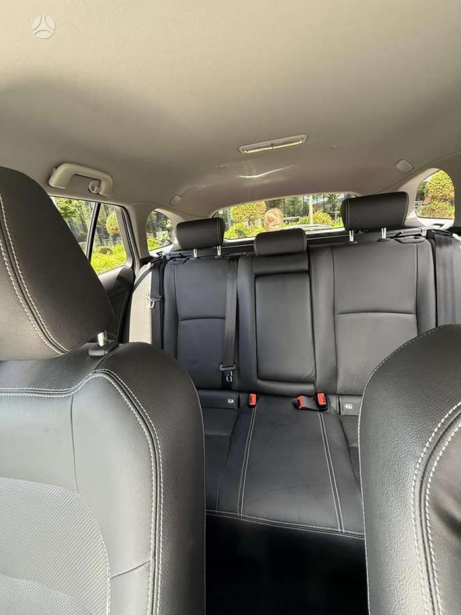 Melns Toyota Avensis 2018 Viļņa, ar dzinēja tilpumu 1.80 L un nobraukumu 60 tūkst. km par 17900 €, foto 5 vietnē AUTOMOTO.COM.LV