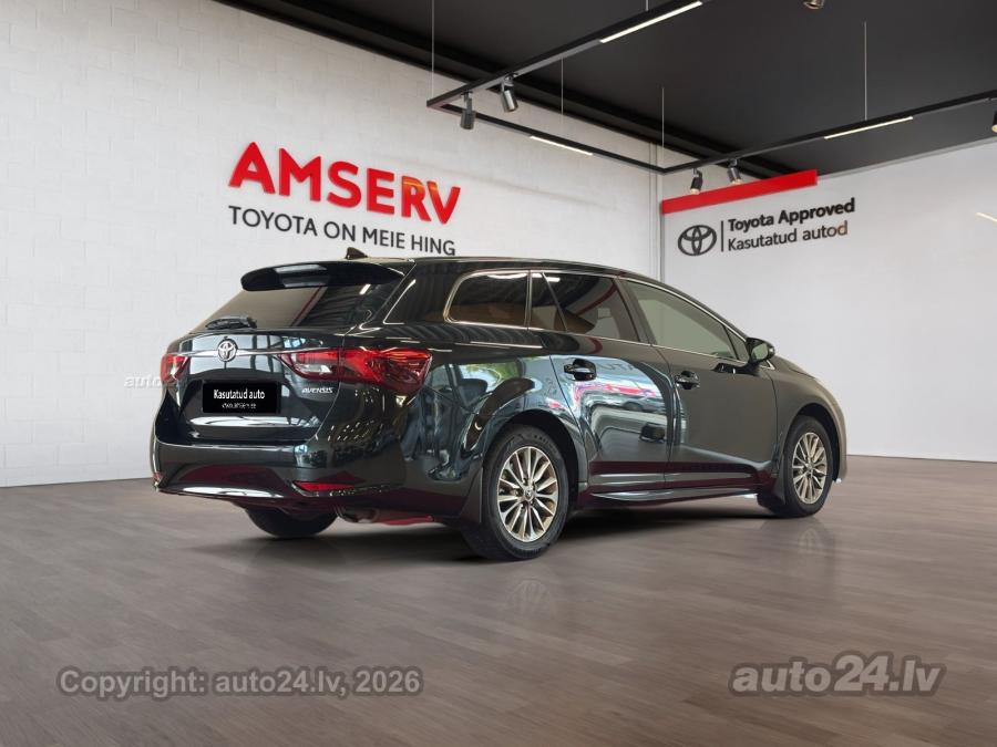 Black Toyota Avensis 2018 in Tartu, with an engine capacity of 1.80 L and mileage of 230 thousand km for 10990 €, photo 3 on AUTOMOTO.COM.LV