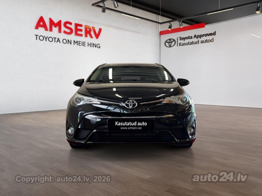 Black Toyota Avensis 2018 in Tartu, with an engine capacity of 1.80 L and mileage of 230 thousand km for 10990 €, photo 6 on AUTOMOTO.COM.LV