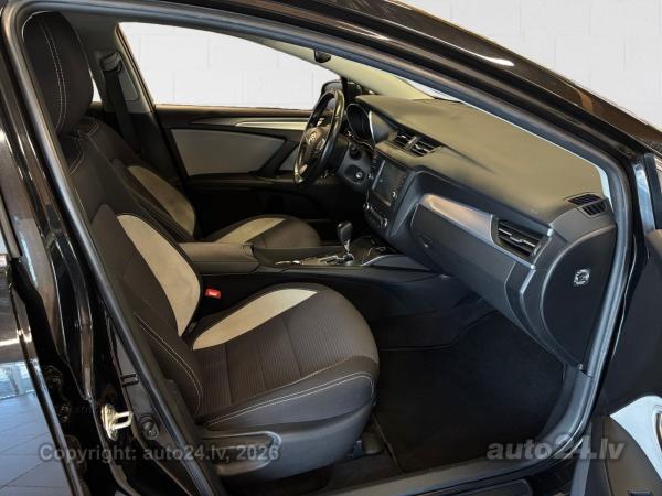 Черный Тойота Авенсис 2018 в Тарту, объемом двигателя 1.80 л и пробегом 230 тыс. км за 10990 €, фото 7 на AUTOMOTO.COM.LV