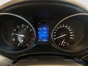 Black Toyota Avensis 2018 in Tartu, with an engine capacity of 1.80 L and mileage of 230 thousand km for 10990 €, photo 14 on AUTOMOTO.COM.LV