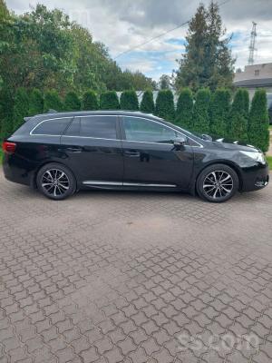 Черный Тойота Авенсис 2018 в Рига, объемом двигателя 1.80 л и пробегом 159 тыс. км за 12700 €, фото 6 на AUTOMOTO.COM.LV