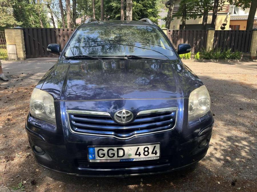 Zils Toyota Avensis 2008 Viļņa, ar dzinēja tilpumu 2.00 L un nobraukumu 350 tūkst. km par 1400 €, foto 8 vietnē AUTOMOTO.COM.LV