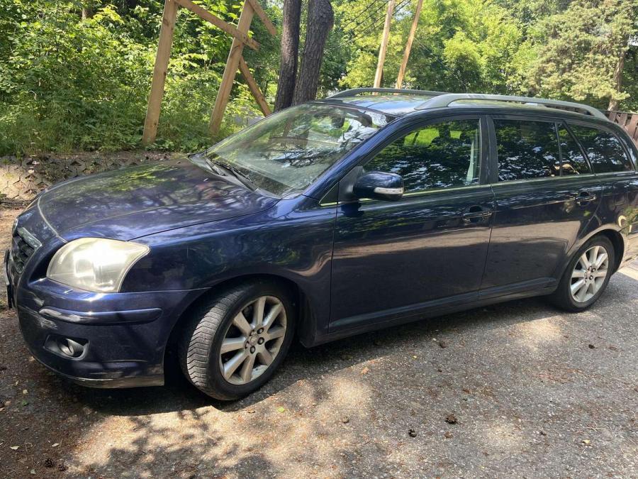 Zils Toyota Avensis 2008 Viļņa, ar dzinēja tilpumu 2.00 L un nobraukumu 350 tūkst. km par 1400 €, foto 11 vietnē AUTOMOTO.COM.LV