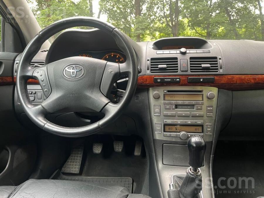 Синий Тойота Авенсис 2003 в Рига, объемом двигателя 2.00 л и пробегом 0 тыс. км за 799 €, фото 12 на AUTOMOTO.COM.LV