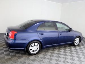 Zils Toyota Avensis 2005 Tallina, ar dzinēja tilpumu 2.00 L un nobraukumu 268 tūkst. km par 1599 €, foto 4 vietnē AUTOMOTO.COM.LV