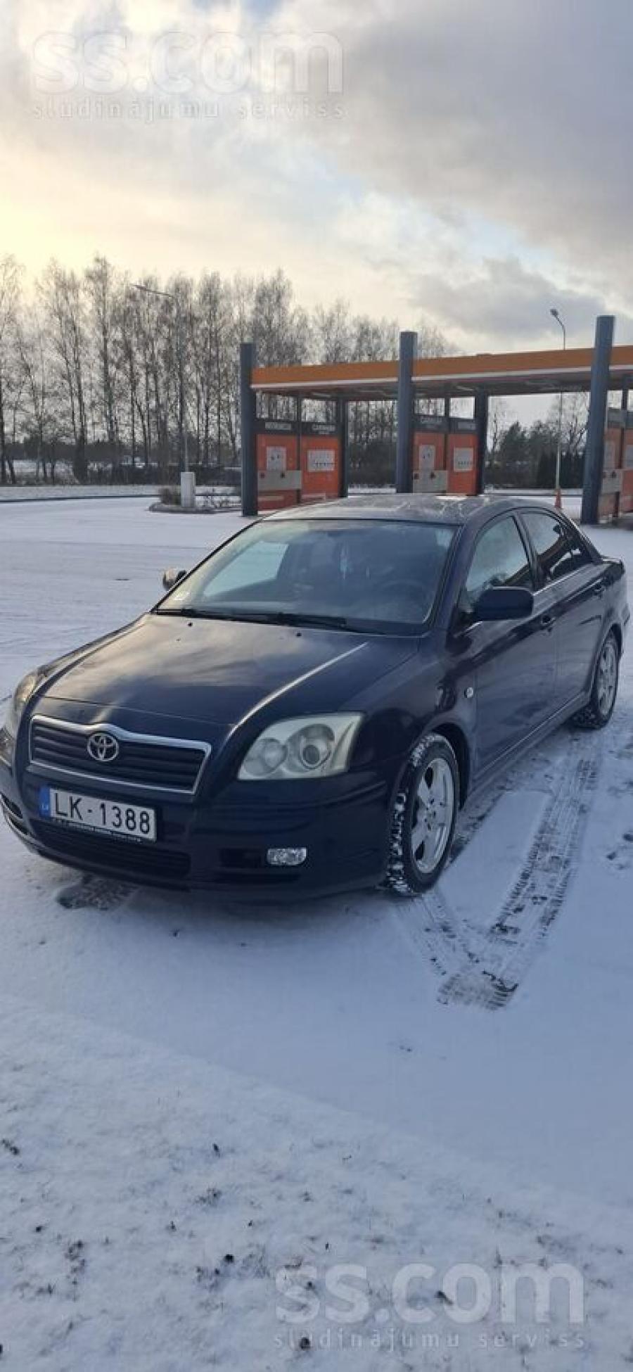 Blue Toyota Avensis 2006 in Jelgava, with an engine capacity of 2.00 L and mileage of 403 thousand km for 1850 €, photo 1 on AUTOMOTO.COM.LV