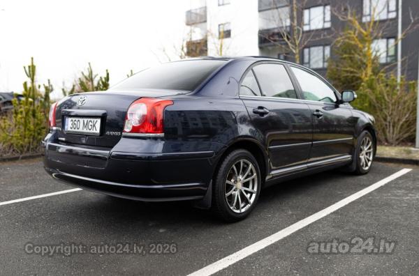 Blue Toyota Avensis 2006 in Tallinn, with an engine capacity of 2.00 L and mileage of 139 thousand km for 3490 €, photo 2 on AUTOMOTO.COM.LV