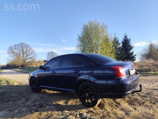 Zils Toyota Avensis 2007 Rīga, ar dzinēja tilpumu 2.20 L un nobraukumu 323 tūkst. km par 2600 €, foto 4 vietnē AUTOMOTO.COM.LV