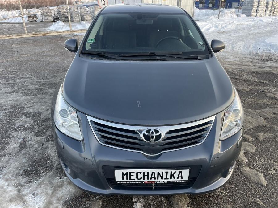 Blue Toyota Avensis 2009 in Kaunas, with an engine capacity of 2.00 L and mileage of 304 thousand km for 3900 €, photo 6 on AUTOMOTO.COM.LV