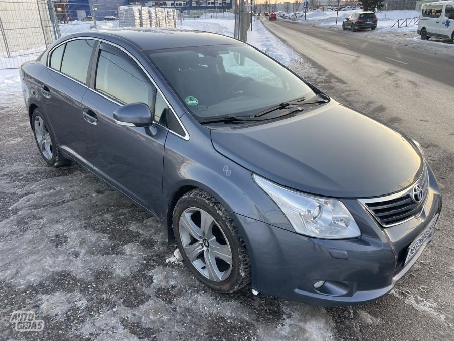 Blue Toyota Avensis 2009 in Kaunas, with an engine capacity of 2.00 L and mileage of 304 thousand km for 3900 €, photo 11 on AUTOMOTO.COM.LV