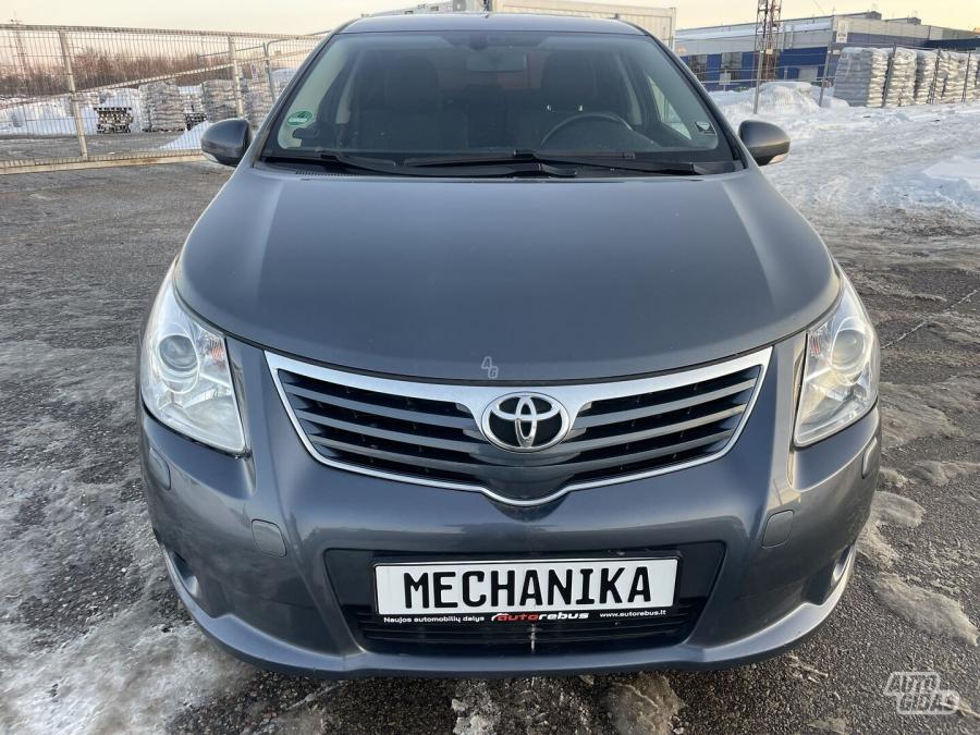 Blue Toyota Avensis 2009 in Kaunas, with an engine capacity of 2.00 L and mileage of 304 thousand km for 3900 €, photo 12 on AUTOMOTO.COM.LV