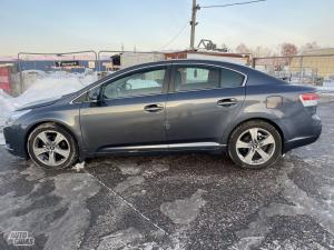 Blue Toyota Avensis 2009 in Kaunas, with an engine capacity of 2.00 L and mileage of 304 thousand km for 3900 €, photo 17 on AUTOMOTO.COM.LV