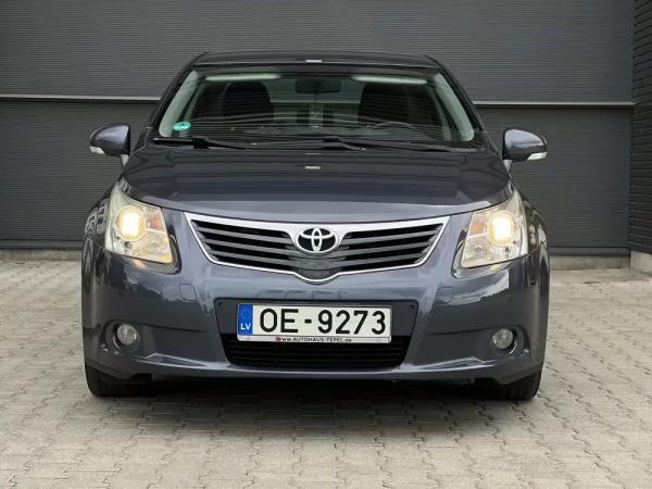 Синий Тойота Авенсис 2009 в Екабпилс, объемом двигателя 2.20 л и пробегом 252 тыс. км за 5100 €, фото 4 на AUTOMOTO.COM.LV