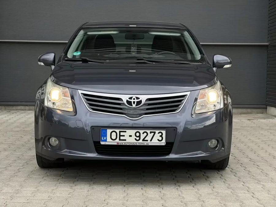 Синий Тойота Авенсис 2009 в Екабпилс, объемом двигателя 2.20 л и пробегом 252 тыс. км за 5100 €, фото 5 на AUTOMOTO.COM.LV