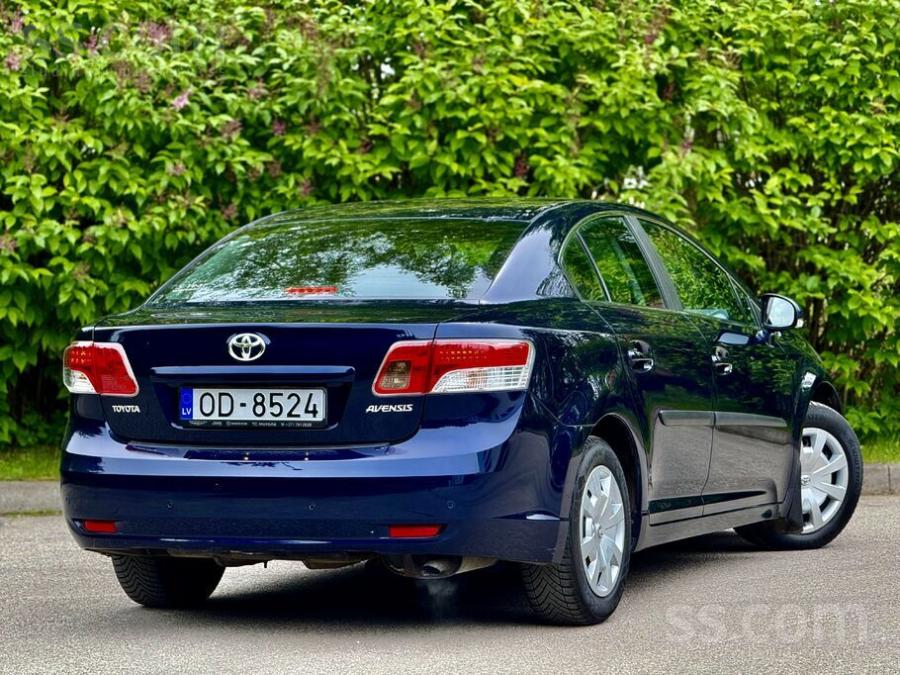 Zils Toyota Avensis 2010 Rīga, ar dzinēja tilpumu 1.60 L un nobraukumu 0 tūkst. km par 4690 €, foto 4 vietnē AUTOMOTO.COM.LV