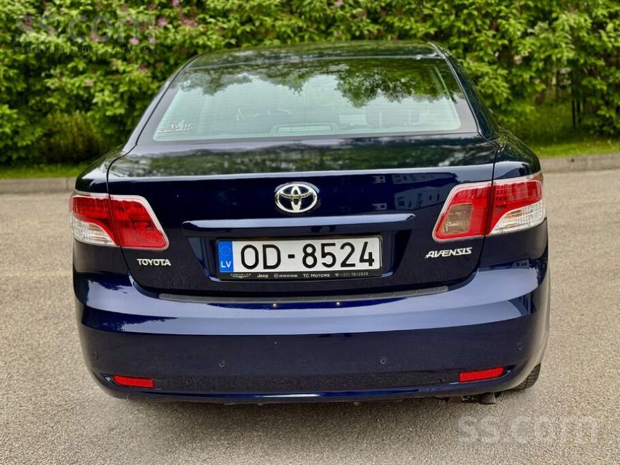Zils Toyota Avensis 2010 Rīga, ar dzinēja tilpumu 1.60 L un nobraukumu 0 tūkst. km par 4690 €, foto 5 vietnē AUTOMOTO.COM.LV
