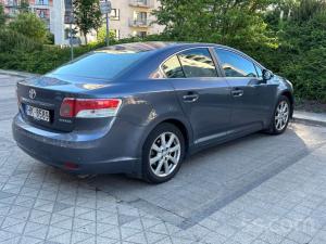 Zils Toyota Avensis 2010 Rīga, ar dzinēja tilpumu 2.00 L un nobraukumu 330 tūkst. km par 4600 €, foto 9 vietnē AUTOMOTO.COM.LV