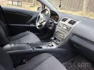 Zils Toyota Avensis 2011 Rīga, ar dzinēja tilpumu 1.80 L un nobraukumu 311 tūkst. km par 4600 €, foto 14 vietnē AUTOMOTO.COM.LV